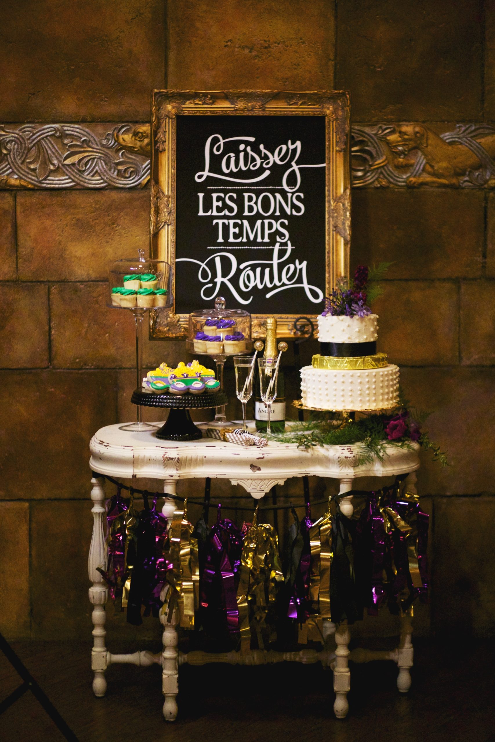 Seven Ways to Personalize Your Rococo Wedding – Rococo Theatre
